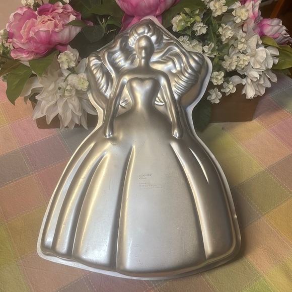 Wilton | Kitchen | Barbie Cake Pan By Wilton | Poshmark